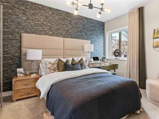 1 bedroom apartment for sale in Eddington Avenue, Knights Park, Cambridgeshire, CB3