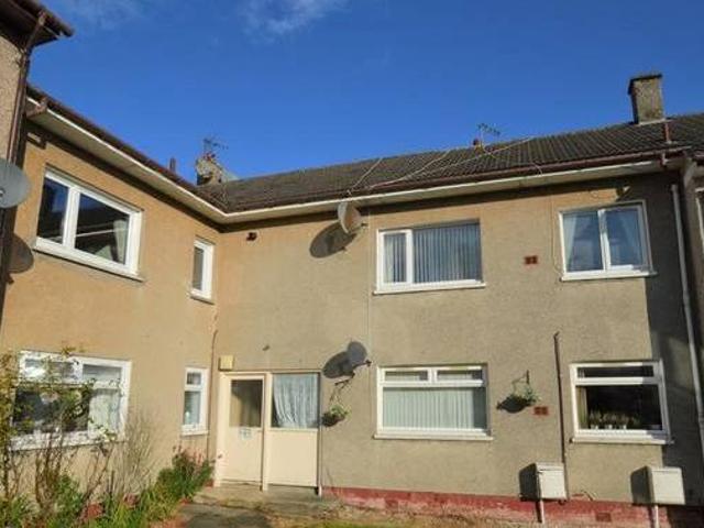 1 bedroom apartment for sale in Elliot Crescent Calderwood G74