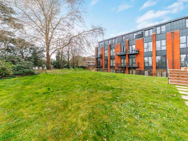 1 bedroom apartment for sale in Elvian House, SL1