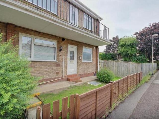 1 bedroom apartment for sale in Fulford Crescent, Willerby, Hull, HU10