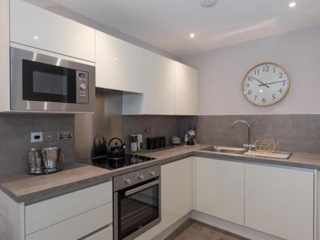 1 bedroom apartment for sale in Fully Managed Liverpool Apartment, Liverpool City Centre – 6% Rental Yields | Hands Off Buy to Let Investment, L1