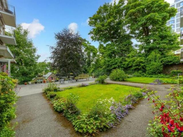 1 bedroom apartment for sale in Fulwood Park Mansions, Broomhill, Sheffield, S10