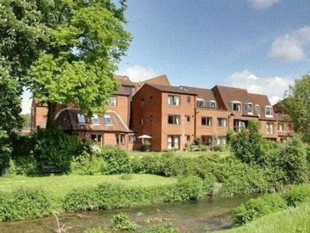 1 Bedroom Apartment For Sale In Farnham