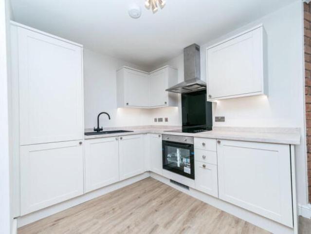 1 bedroom apartment for sale in Fearnley Mill Drive, Huddersfield, HD5