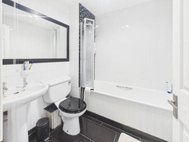 1 bedroom apartment for sale in Filey Spur, Cippenham, Berkshire, SL1