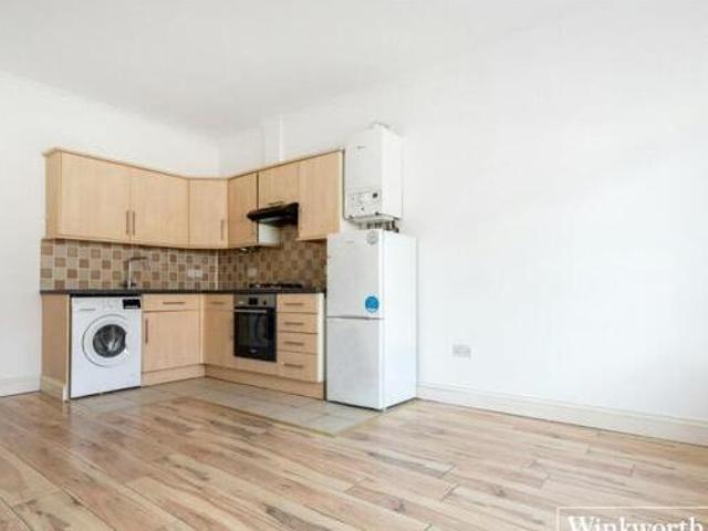 1 Bedroom Apartment For Sale In Finchley, London