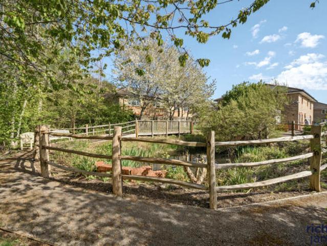 1 bedroom apartment for sale in Fitzwarren Court, Kingsdown Road, Swindon, SN3