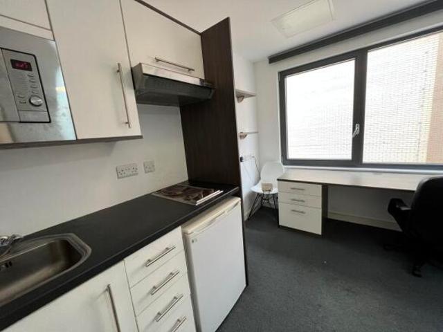 1 bedroom apartment for sale in Flat 308, Pearl Works, 2 Howard Lane, Sheffield, South Yorkshire S1 2FT, S1