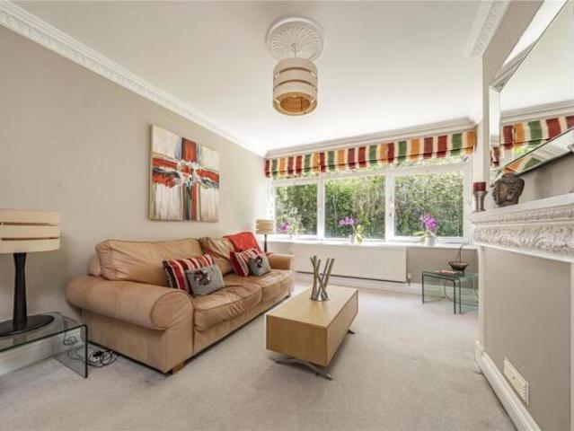 1 bedroom apartment for sale in Florys Court, Augustus Road, London, SW19