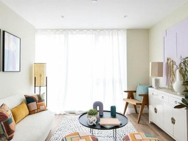 1 Bedroom Apartment For Sale In Guildford, Surrey