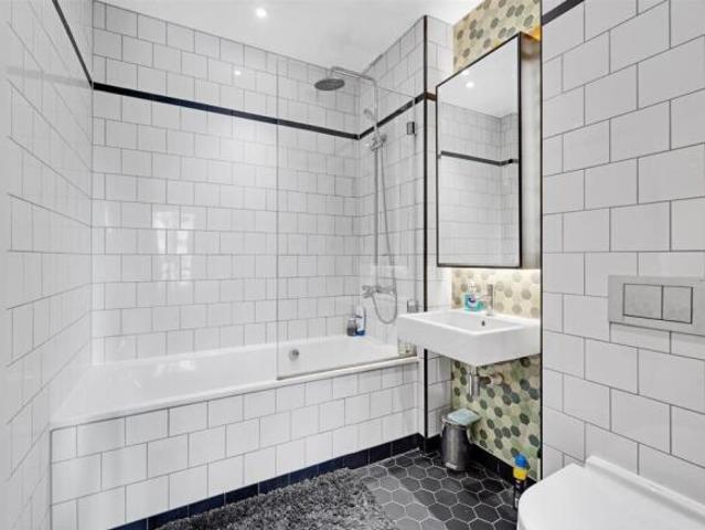 1 bedroom apartment for sale in Grantham House, London City Island, E14