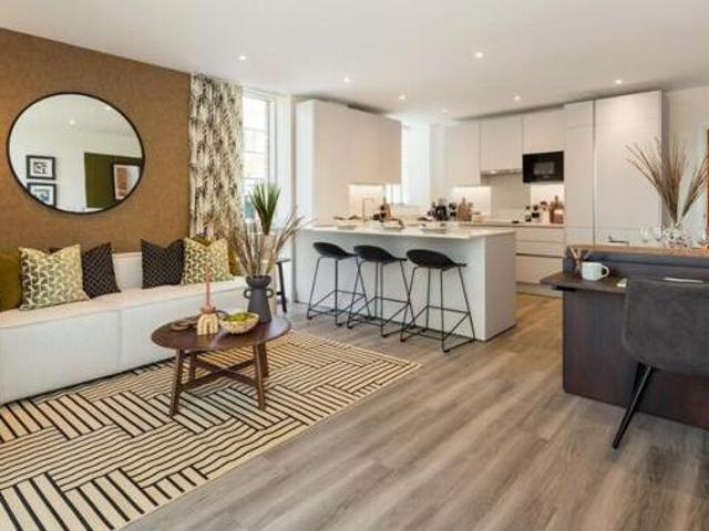 1 Bedroom Apartment For Sale In Granville Road, London