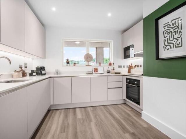 1 bedroom apartment for sale in Granville Road London NW2 2ER, NW2