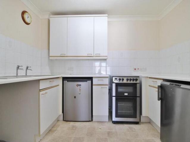 1 bedroom apartment for sale in Granada Road, Southsea, PO4