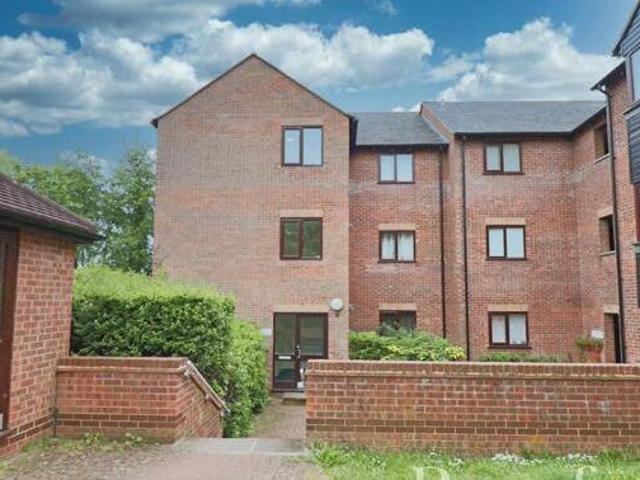 1 Bedroom Apartment For Sale In Granary Court