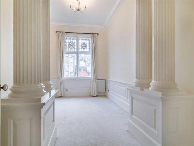 1 bedroom apartment for sale in Great Pulteney Street, Bath, Somerset, BA2