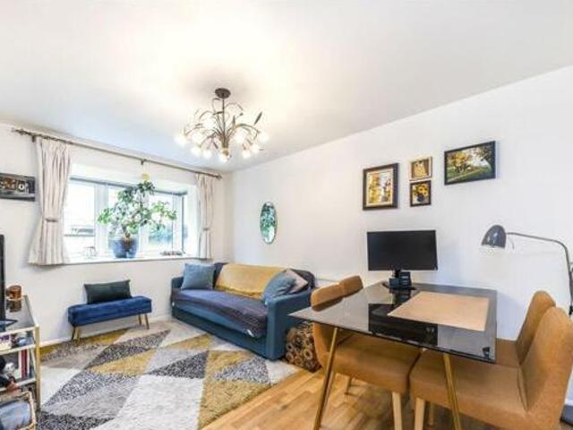 1 Bedroom Apartment For Sale In Greenwich