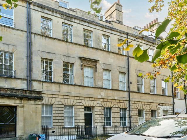1 bedroom apartment for sale in Grosvenor Place, Bath, Somerset, BA1