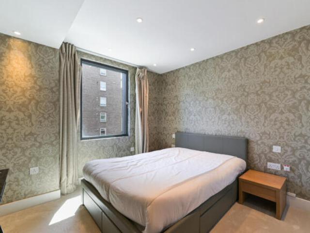 1 bedroom apartment for sale in Hyde Park Square, London, W2 2, W2