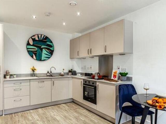 1 Bedroom Apartment For Sale In Hatfield Rise