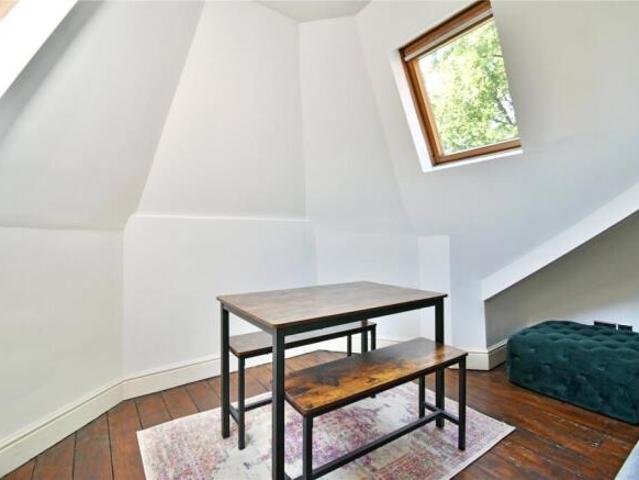 1 bedroom apartment for sale in Heaton Moor Road, Heaton Moor, Stockport, SK4