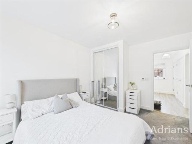 1 bedroom apartment for sale in Henry Shuttlewood Drive, CM1