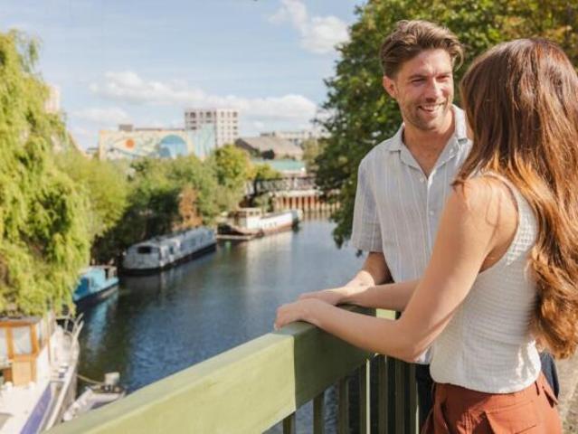 1 bedroom apartment for sale in High Street, Brentford, TW8 0AA, TW8