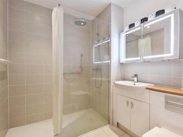 1 bedroom apartment for sale in Hindes Road, Harrow, HA1