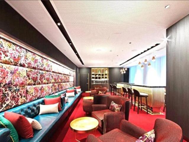 1 bedroom apartment for sale in Hobart Building, 2 Wards Place, London, E14