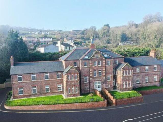 1 Bedroom Apartment For Sale In Holywell Manor, Old Chester Road