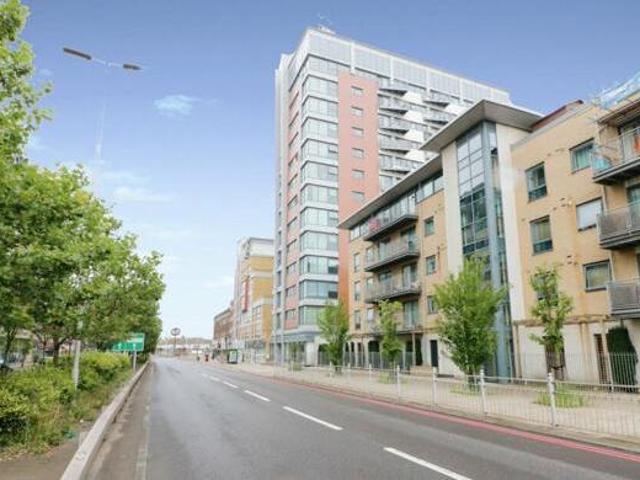1 Bedroom Apartment For Sale In Ilford