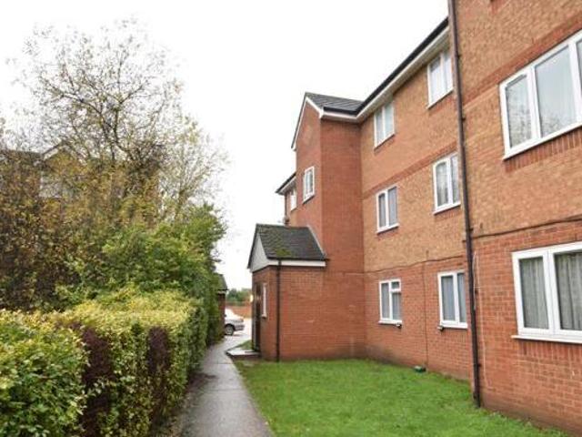 1 Bedroom Apartment For Sale In Ilford, Essex