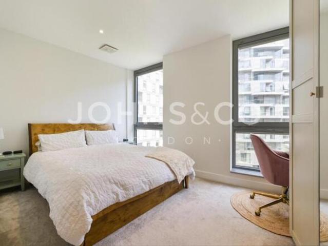 1 bedroom apartment for sale in Jessop Building, London, E14