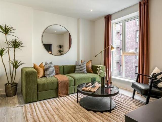 1 bedroom apartment for sale in Kew Bridge Rise, Brentford, London, TW8 0EX, TW8