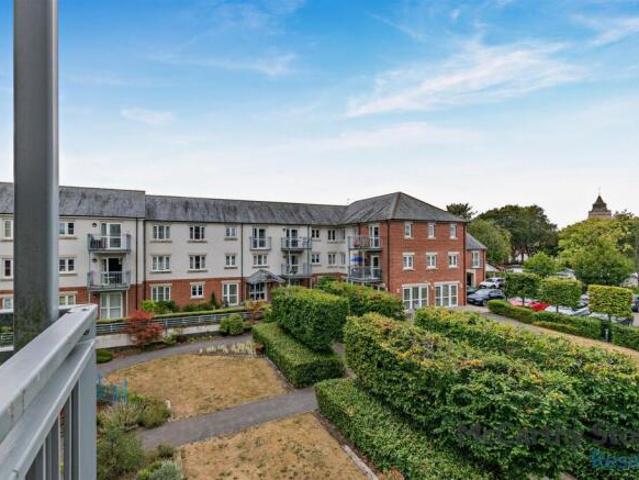 1 bedroom apartment for sale in Lady Susan Court, New Road, Basingstoke A One Bedroom Second Floor Retirement Apartment, RG21