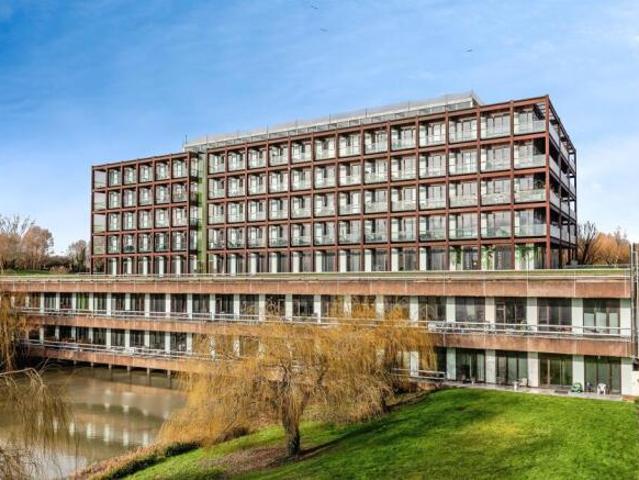 1 bedroom apartment for sale in Lake Shore Drive, Bristol, BS13