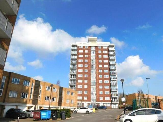 1 Bedroom Apartment For Sale In Lakeside Rise