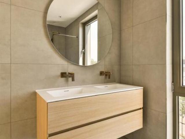 1 bedroom apartment for sale in Leeds 1 bed Buy to let Properties, LS9
