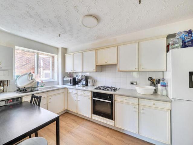 1 bedroom apartment for sale in Leicester Road, Barnet, EN5