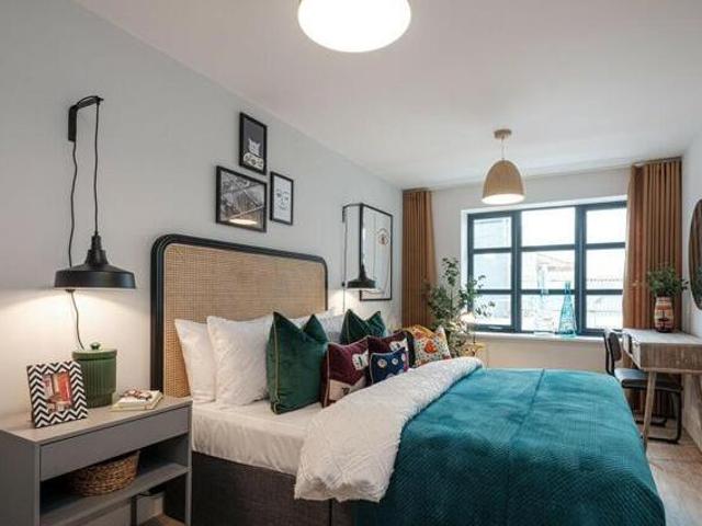 1 Bedroom Apartment For Sale In Lombard Street, Birmingham