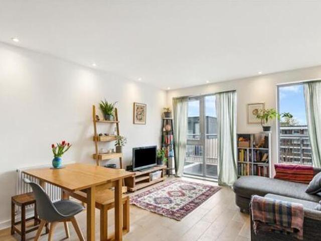1 Bedroom Apartment For Sale In London