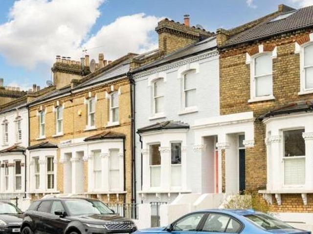 1 Bedroom Apartment For Sale In London