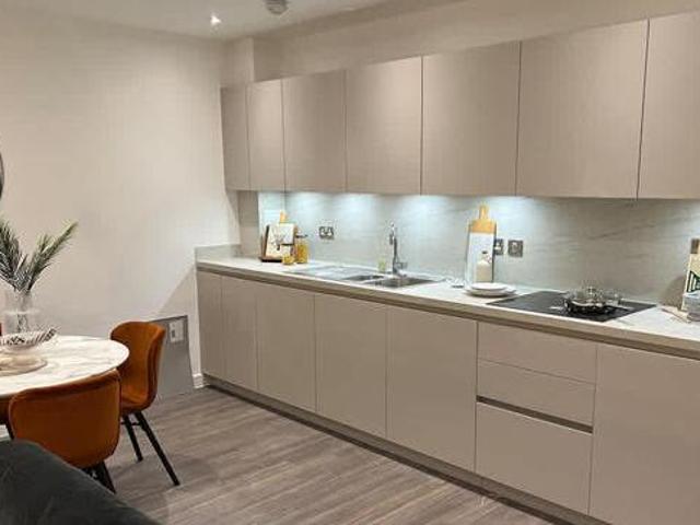 1 Bedroom Apartment For Sale In London