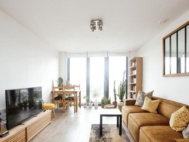 1 Bedroom Apartment For Sale In London