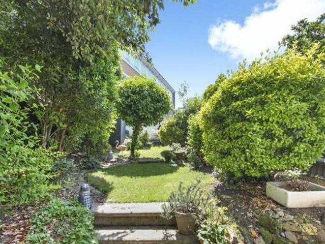 1 Bedroom Apartment For Sale In London