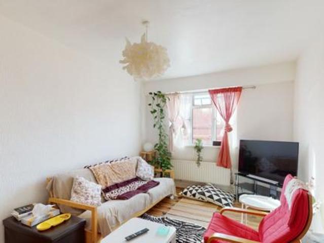 1 Bedroom Apartment For Sale In London
