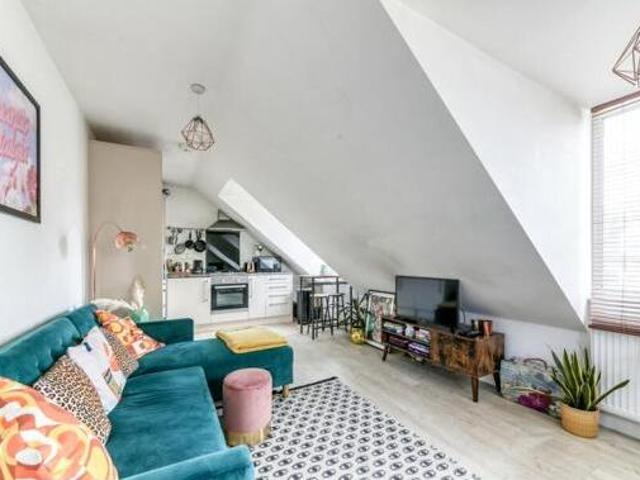 1 Bedroom Apartment For Sale In London