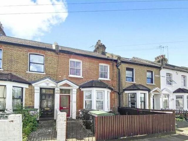 1 Bedroom Apartment For Sale In London