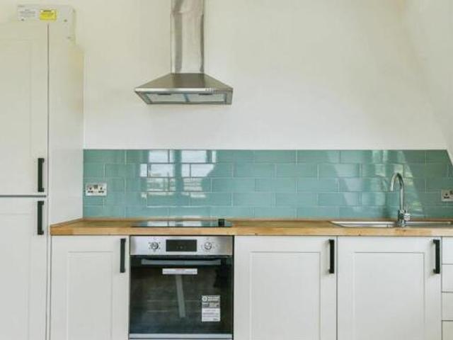 1 Bedroom Apartment For Sale In London