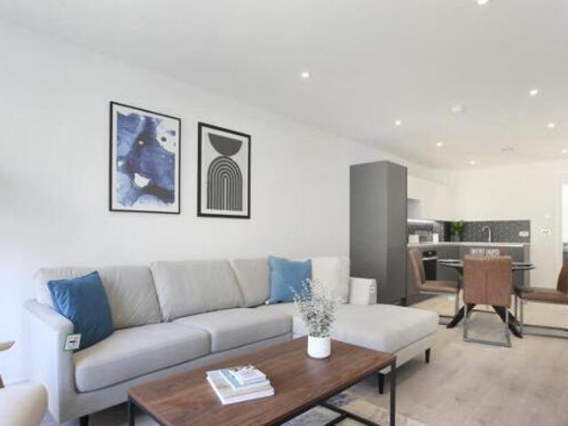 1 Bedroom Apartment For Sale In London